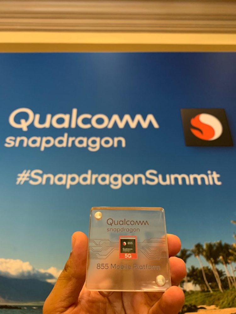 Qualcomm Snapdragon 855 - 7nm process, SM8150 internal code, 5G support
