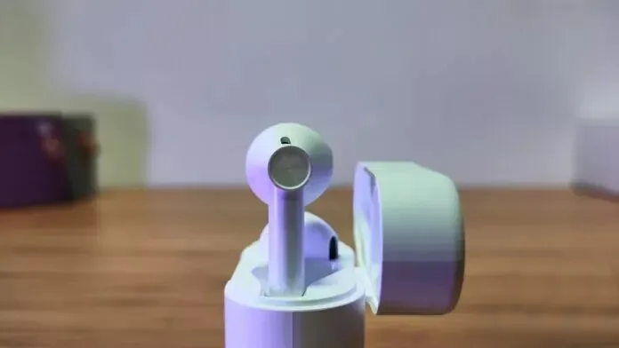 QCY T7 vs T9S TWS Earphones Comparison | Specs | Sound