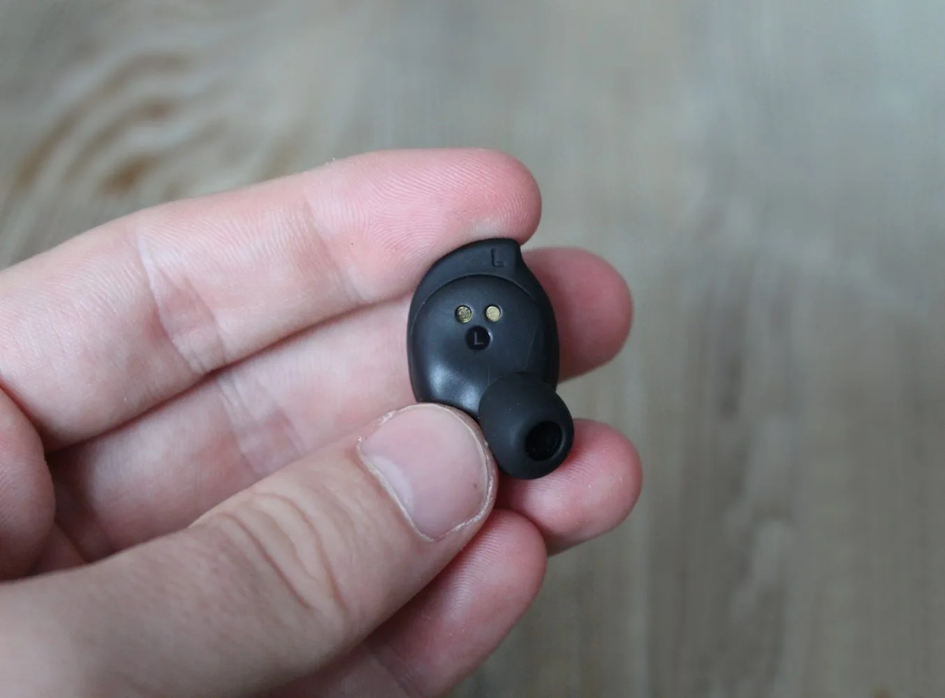 QCY T7 vs T9S TWS Earphones Comparison | Specs | Sound