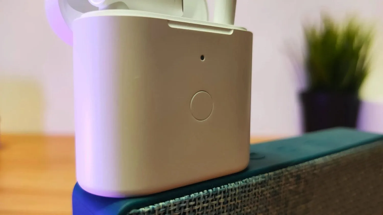 QCY T7 vs T9S TWS Earphones Comparison | Specs | Sound