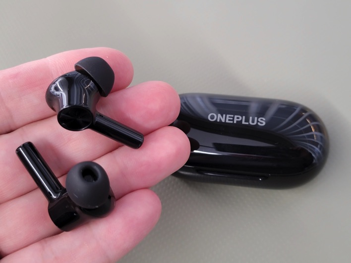 OnePlus Buds Z2 Manual Pairing Charging Instructions OnePlus Buds Z2 Manual Pairing Charging Instructions
