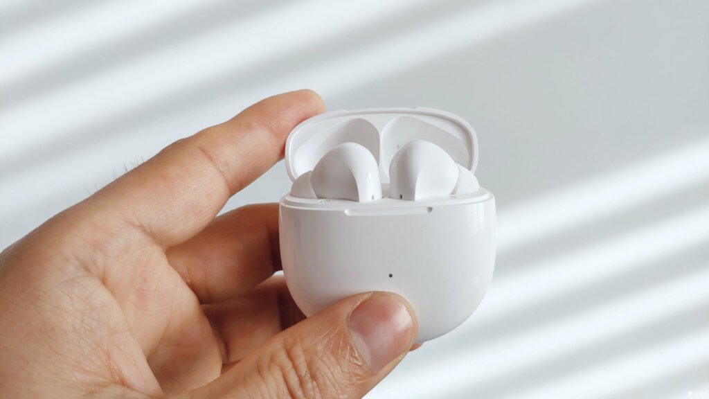 QCY T18 Manual | Instructions & Troubleshooting 2025