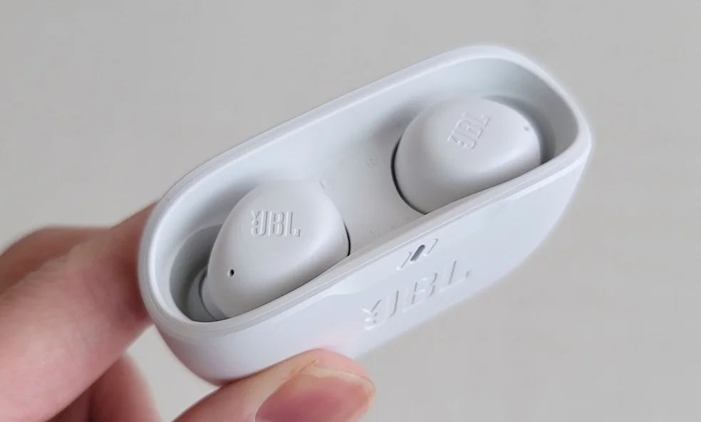JBL Wave Buds Manual | Step-by-step Earbuds Manual